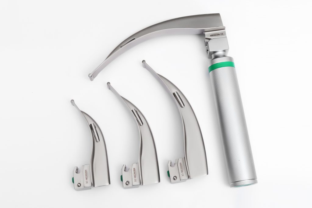 Macintosh Laryngoscope Set – MERICON